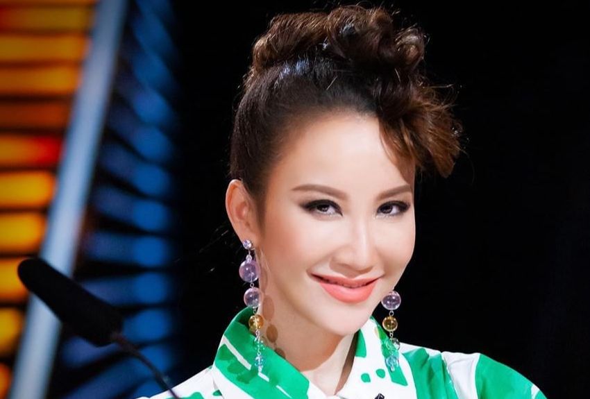 Muere a los 48 años la cantante CoCo Lee, la voz de Mulán | Día a Día